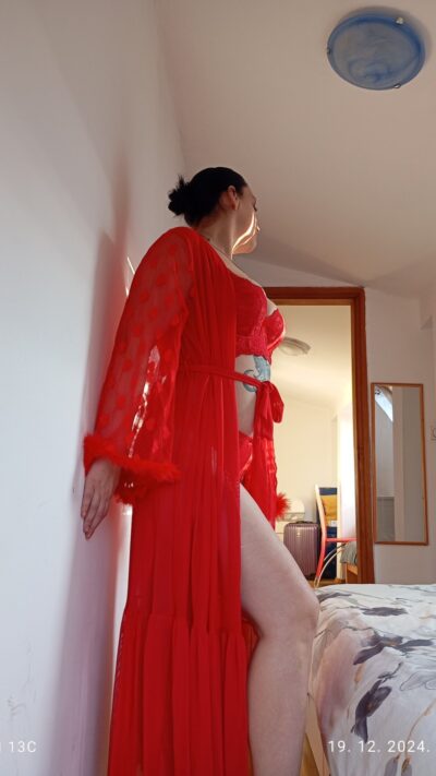 Katarina Zemun | Seksi Adresar - Licni Kontakti